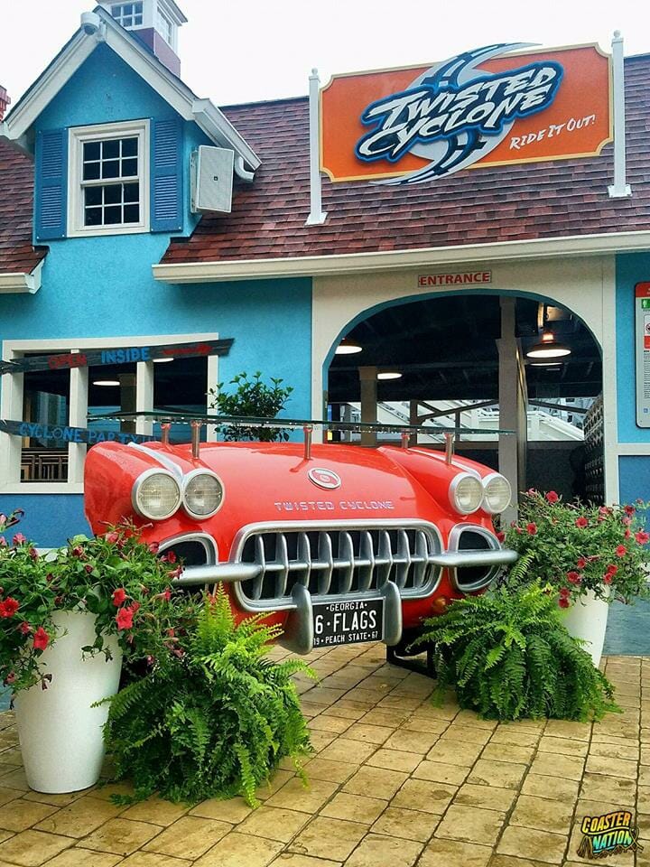 Video: Twisted Cyclone First Rides At Six Flags Over Georgia - Coaster ...
