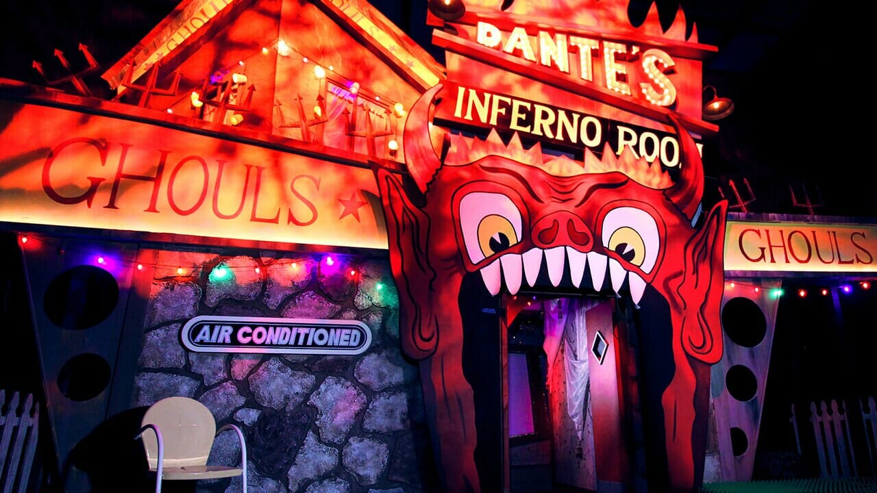 Beetlejuice Haunted House Coming To Halloween Horror Nights 30 in 2021 ...